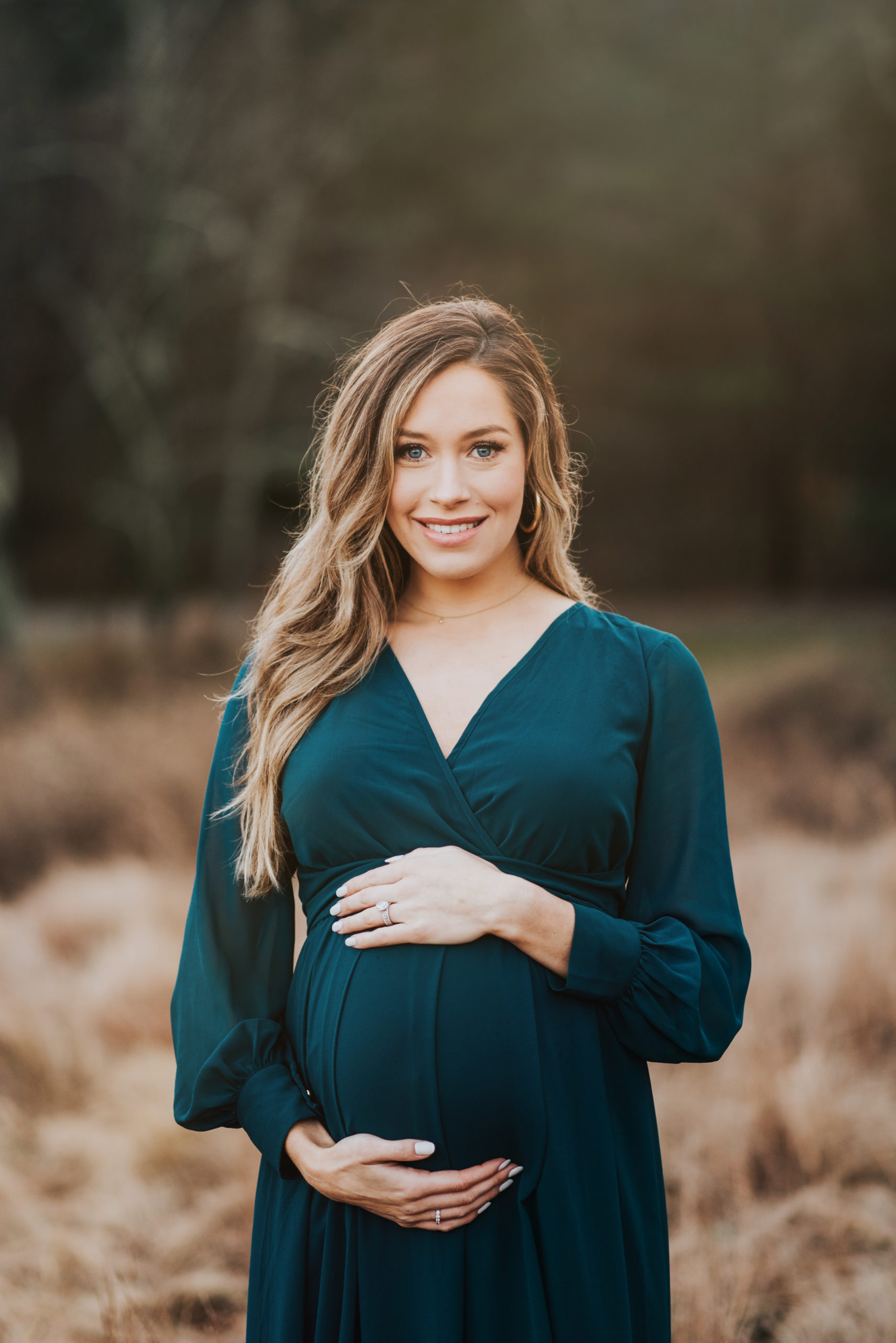 January Outdoor Maternity Session - Worth Capturing Photography